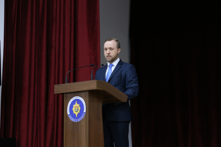 "Promotes misleading narratives". Security and Intelligence Service ...