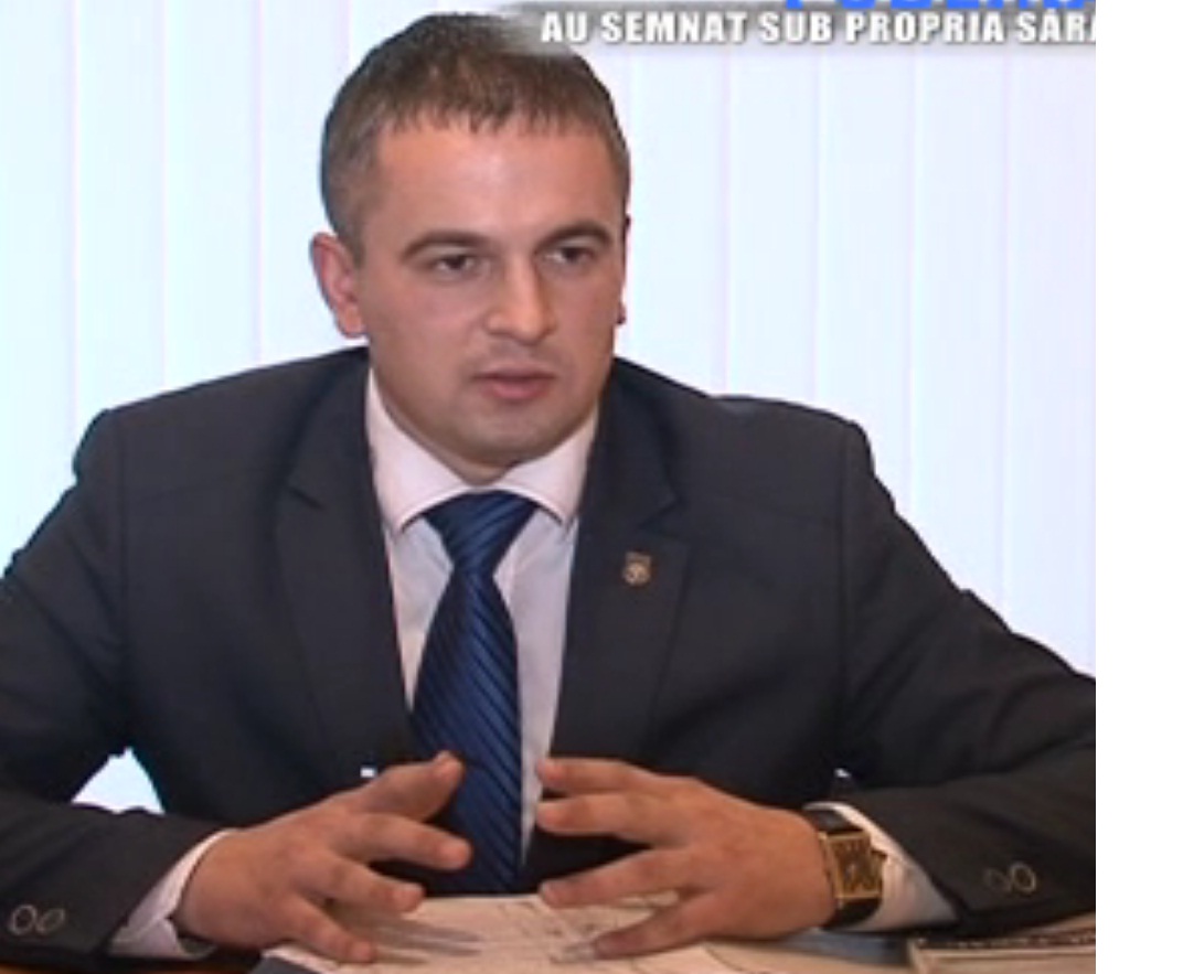 (video) Procurori „ajutaţi” de părinţi cu donaţii de milioane – Ziarul ...