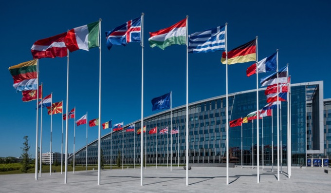 Turcia și Grecia, convinse de secretarul general al NATO să cadă la ...