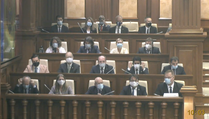 GALERIE FOTO/ Ședința de constituire a noului Parlament ales – în ...