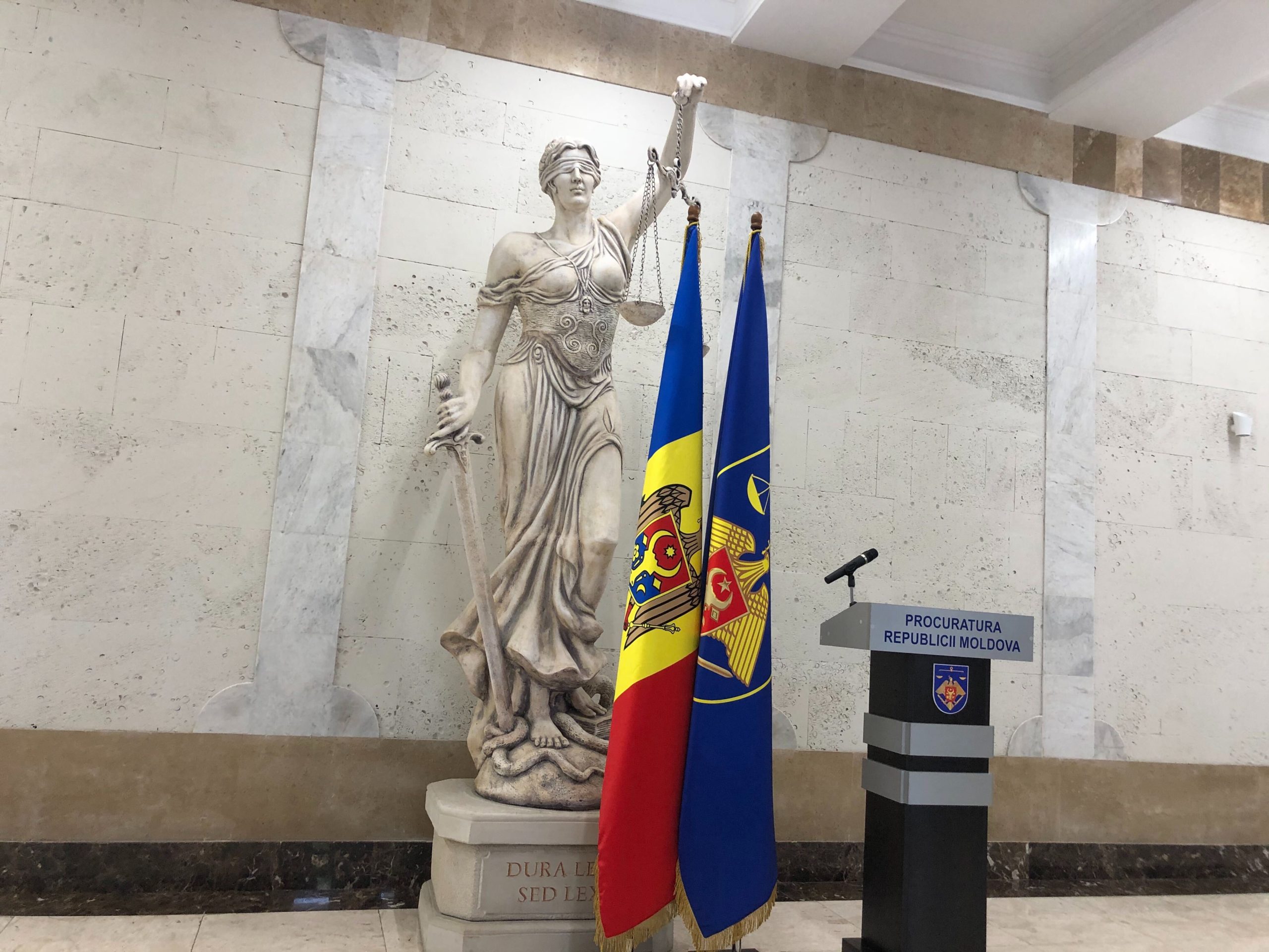 Procedura de preselecție și selecție a candidaților la funcția de ...