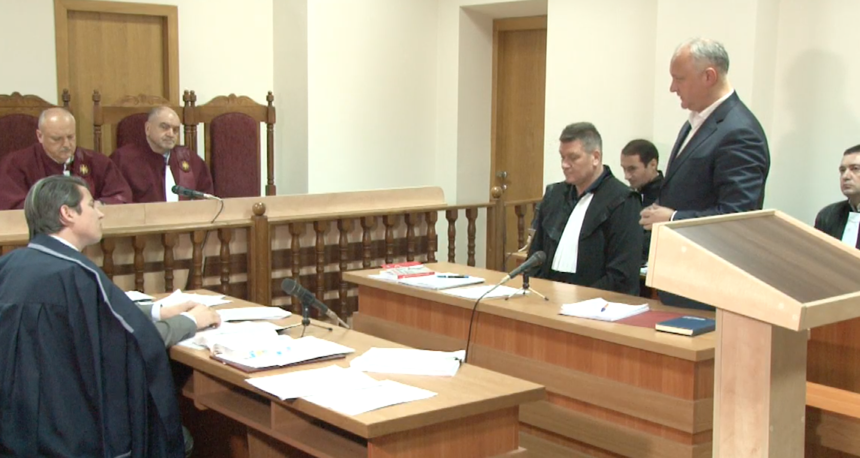 LIVE/ Dosarul „Kuliok”: Igor Dodon rămâne sub control judiciar pentru 60 de zile – Ziarul de Gardă