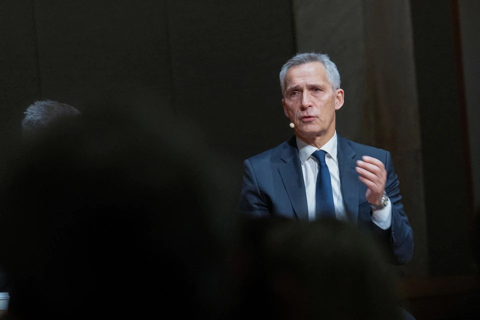 Stoltenberg cere statelor membre NATO să furnizeze noi arme Ucrainei ...