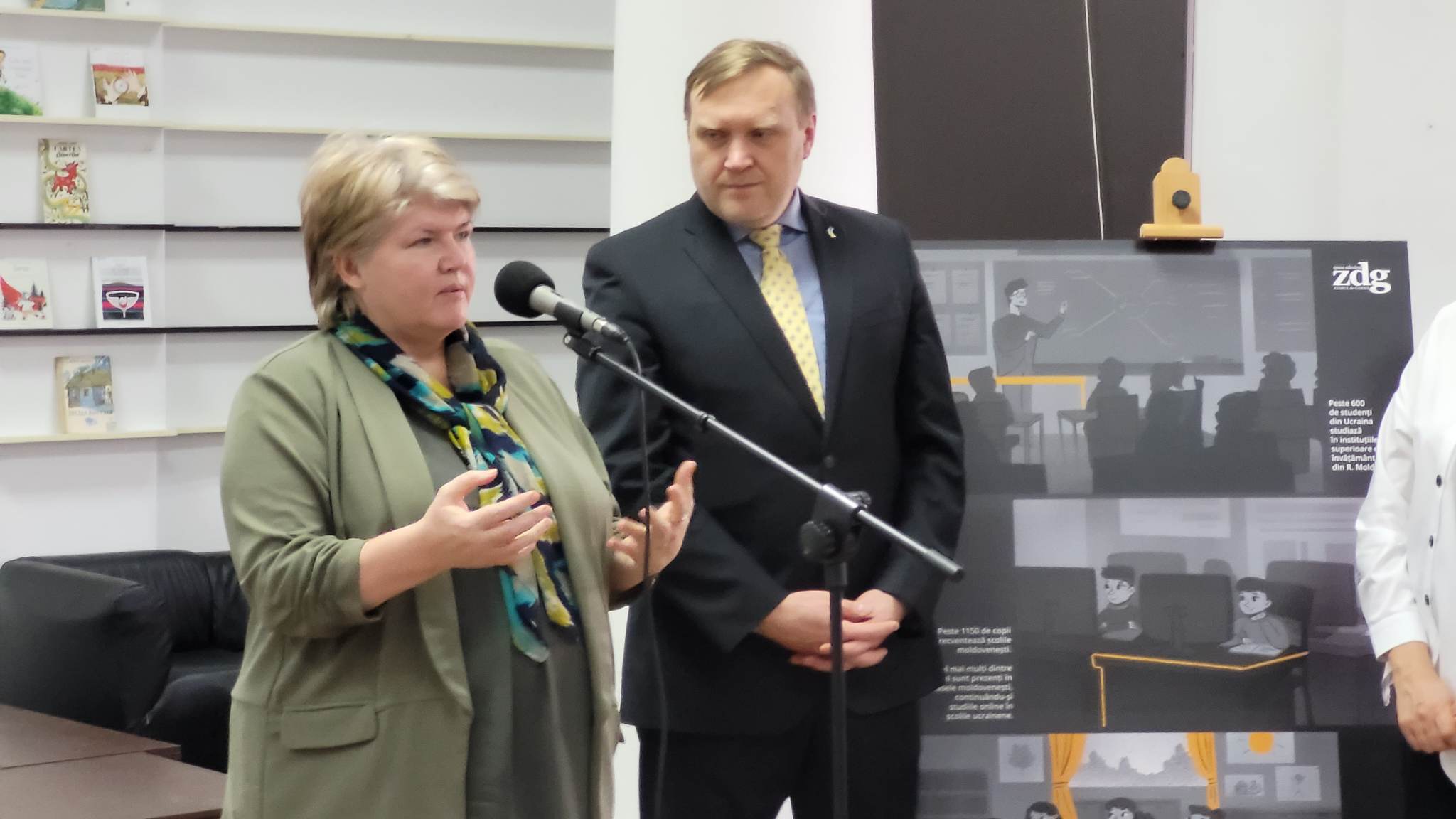 VIDEO/ „La marginea războiului”, expoziția ZdG și-a deschis ușile ...