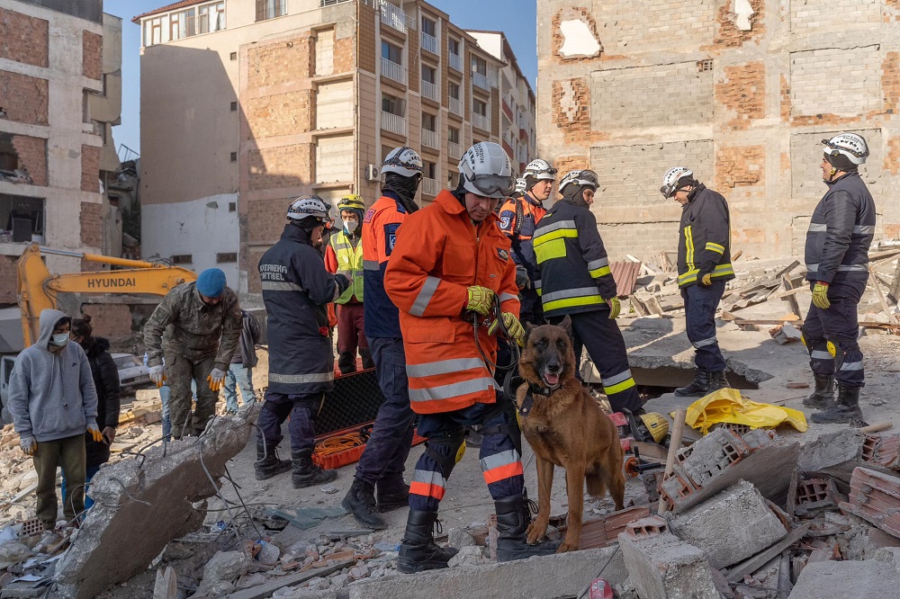 IMAGINI cu salvatorii moldoveni în Turcia. Eroii au revenit acasă ...