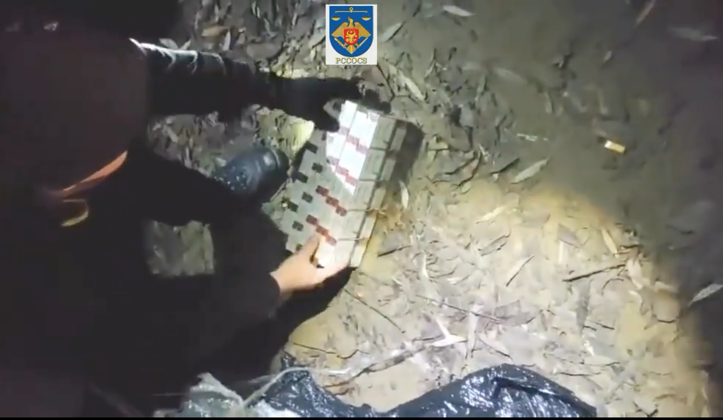 VIDEO/ Șef adjunct al sectorului Poliției de Frontieră „Leova”, trimis pe banca acuzaților ...