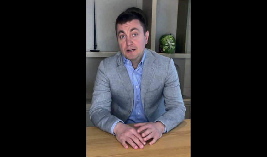 După ce a fost sancționat de Canada pentru destabilizarea R. Moldova ...