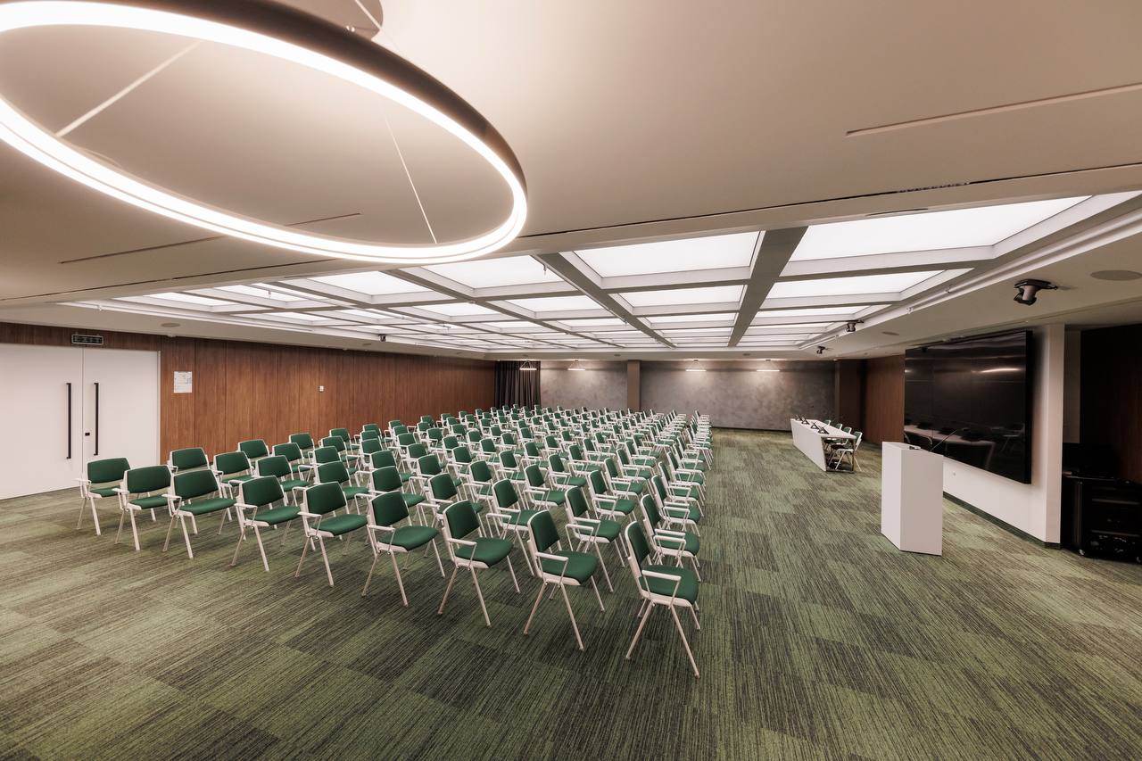 TORO CENTER: Noile săli de conferințe – locația ideală pentru ...