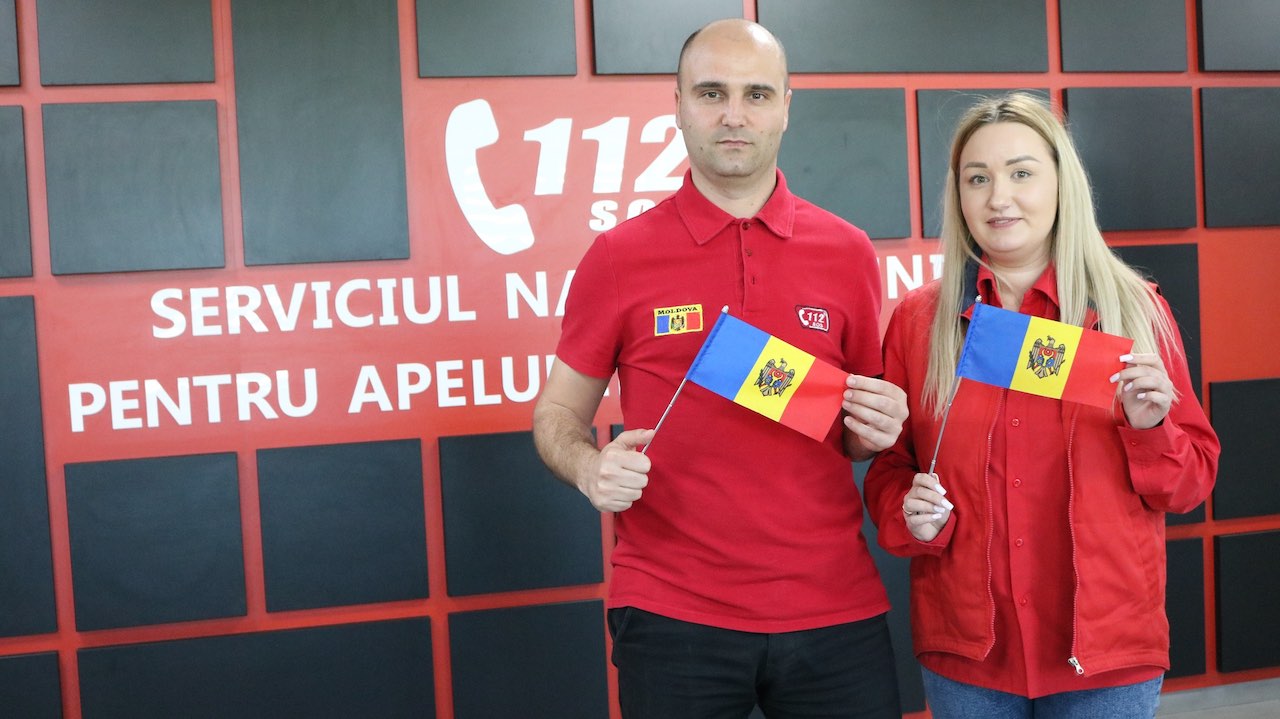 Ați sunat la 112 să întrebați cât este ora? Care sunt consecințele ...