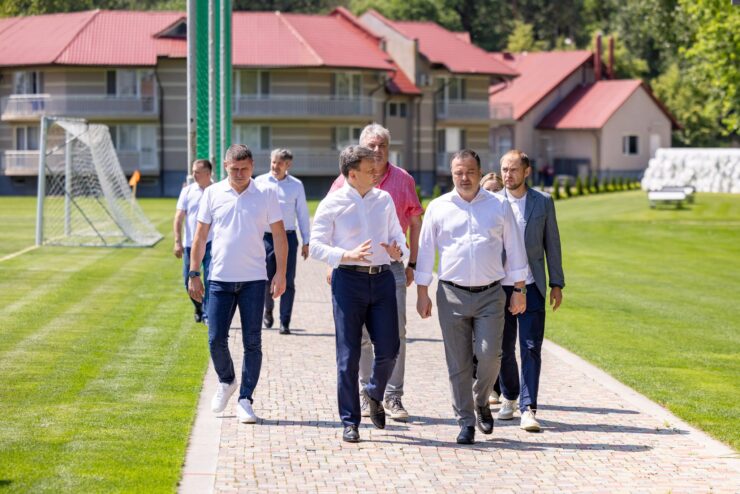 Anunț oficial: în R. Moldova va fi construit un stadion național ...